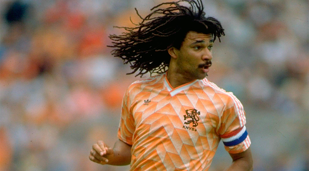 Ruud Gullit abre academia para jugadores de FIFA