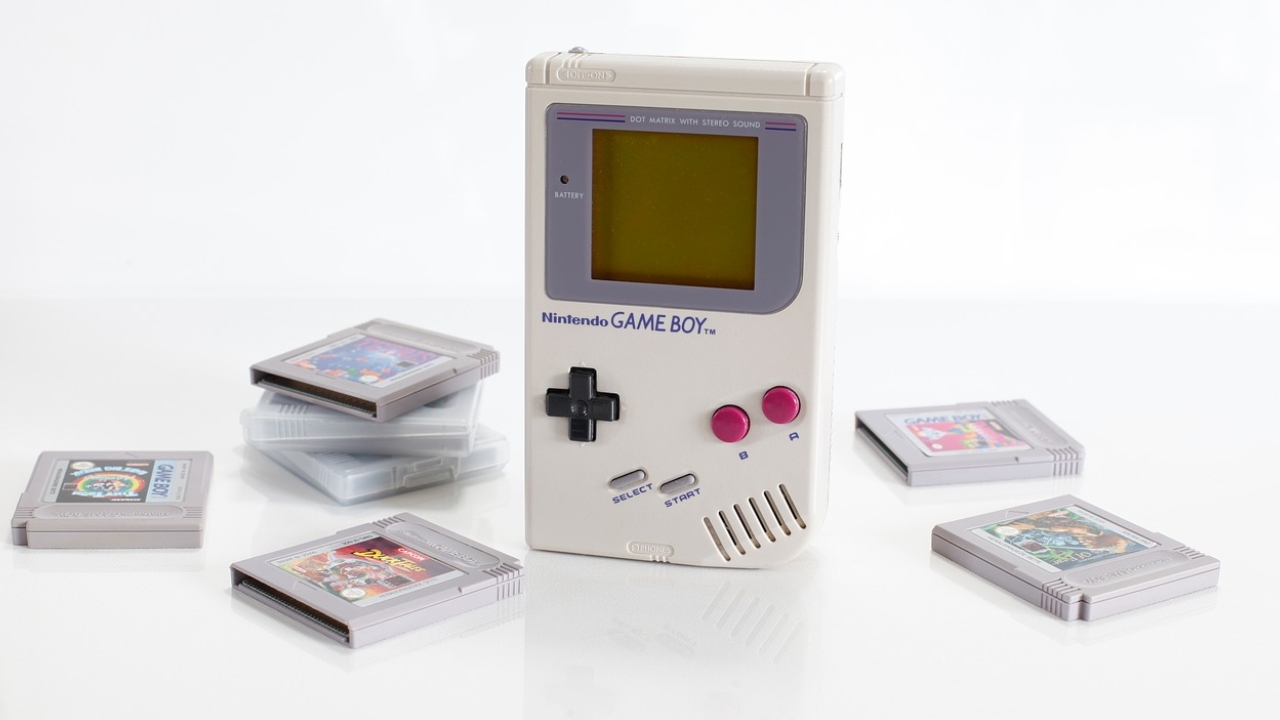 El primer Game Boy tuvo un misterioso teclado que nunca se vendió